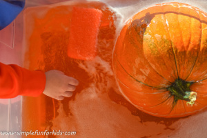 Pumpkin Washing - Simple Fun for Kids